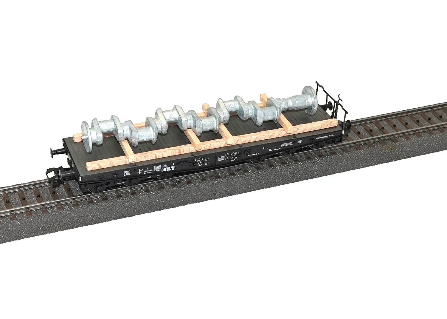 Märklin 48675 DB Schwerlastwagen mit Kurbelwelle