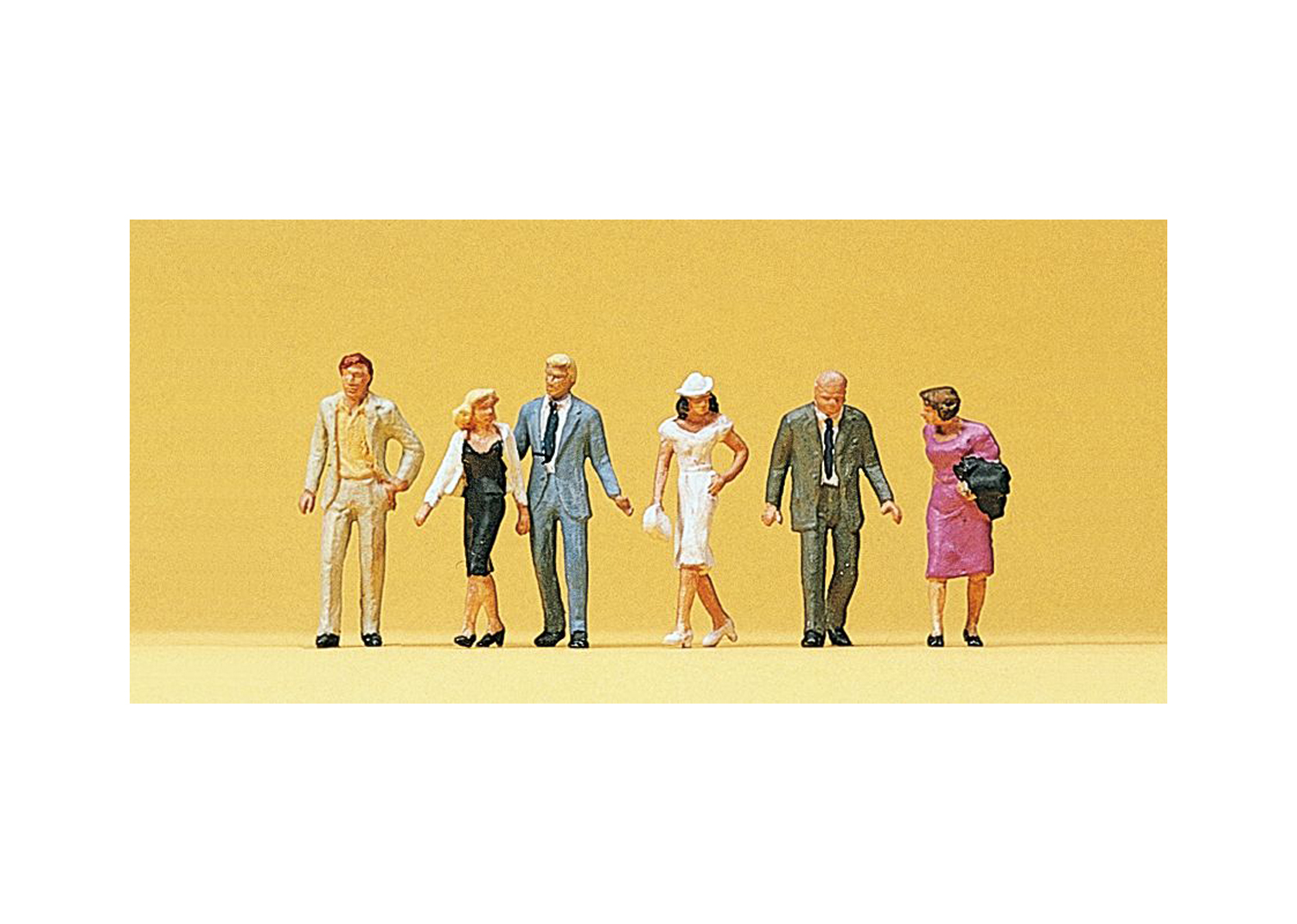 Preiser 10116 Passanten gehend elegant gekleidet